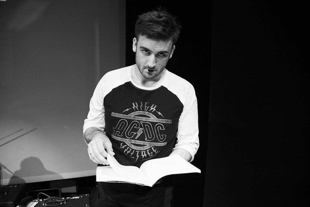 Will Hay - Professional performer, guitar tutor and session player.