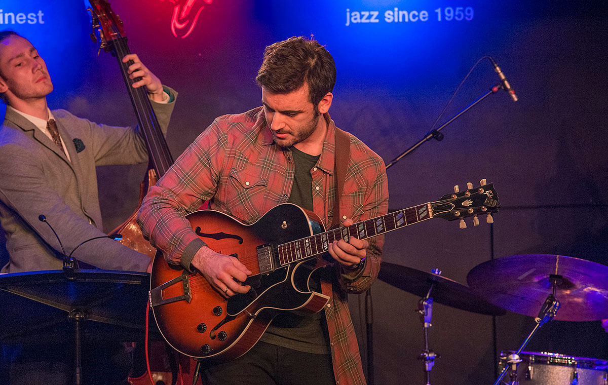 Will Hay - Professional performer, guitar tutor and session player.